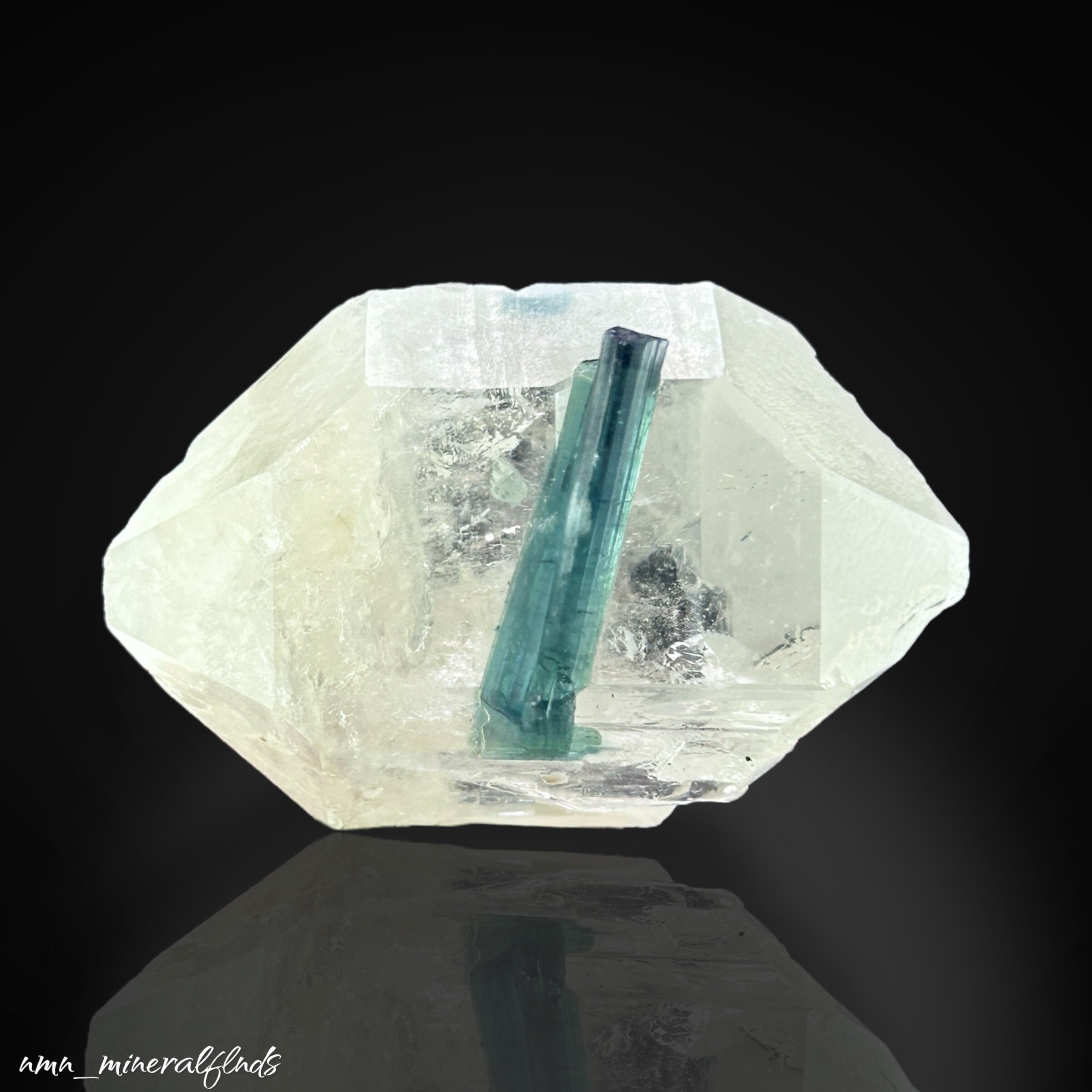 Indicolite Tourmaline With Quartz , Unique Structure 18g Kunar ...