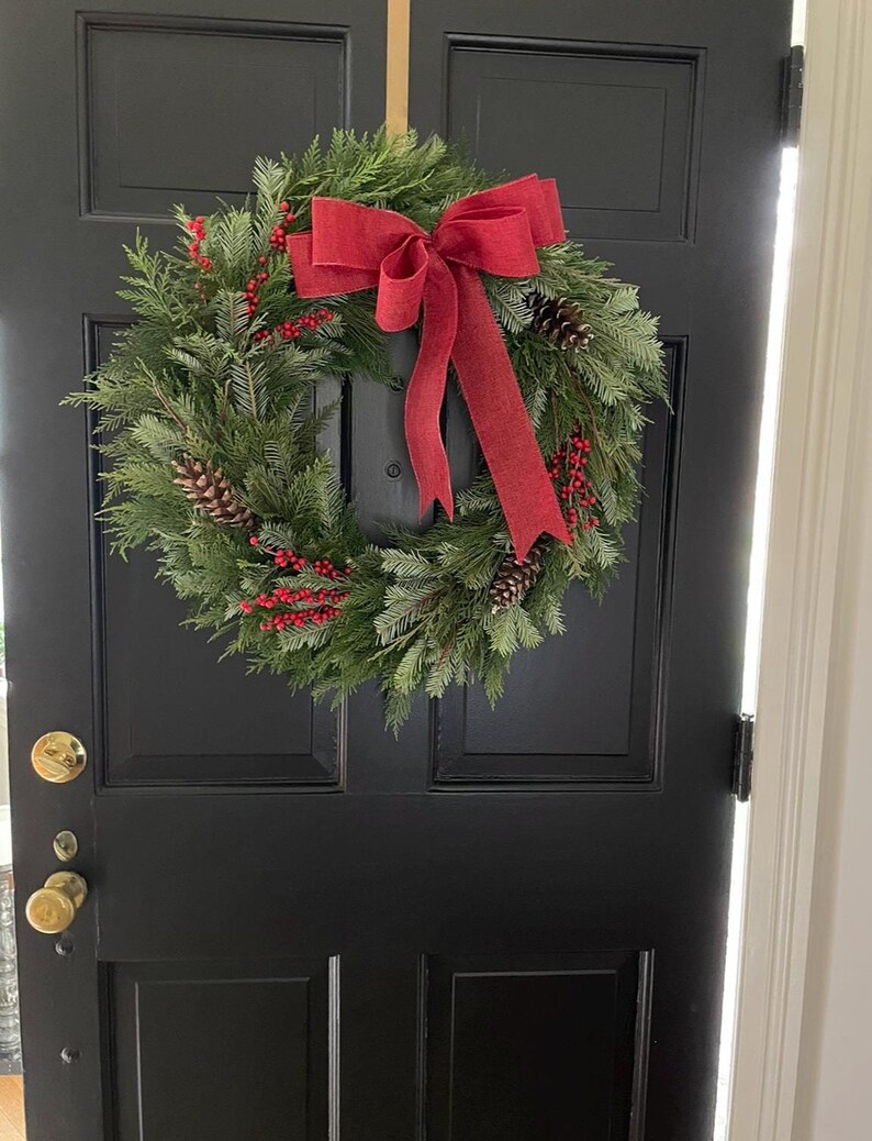 Fresh Evergreen Holiday Wreath - Etsy
