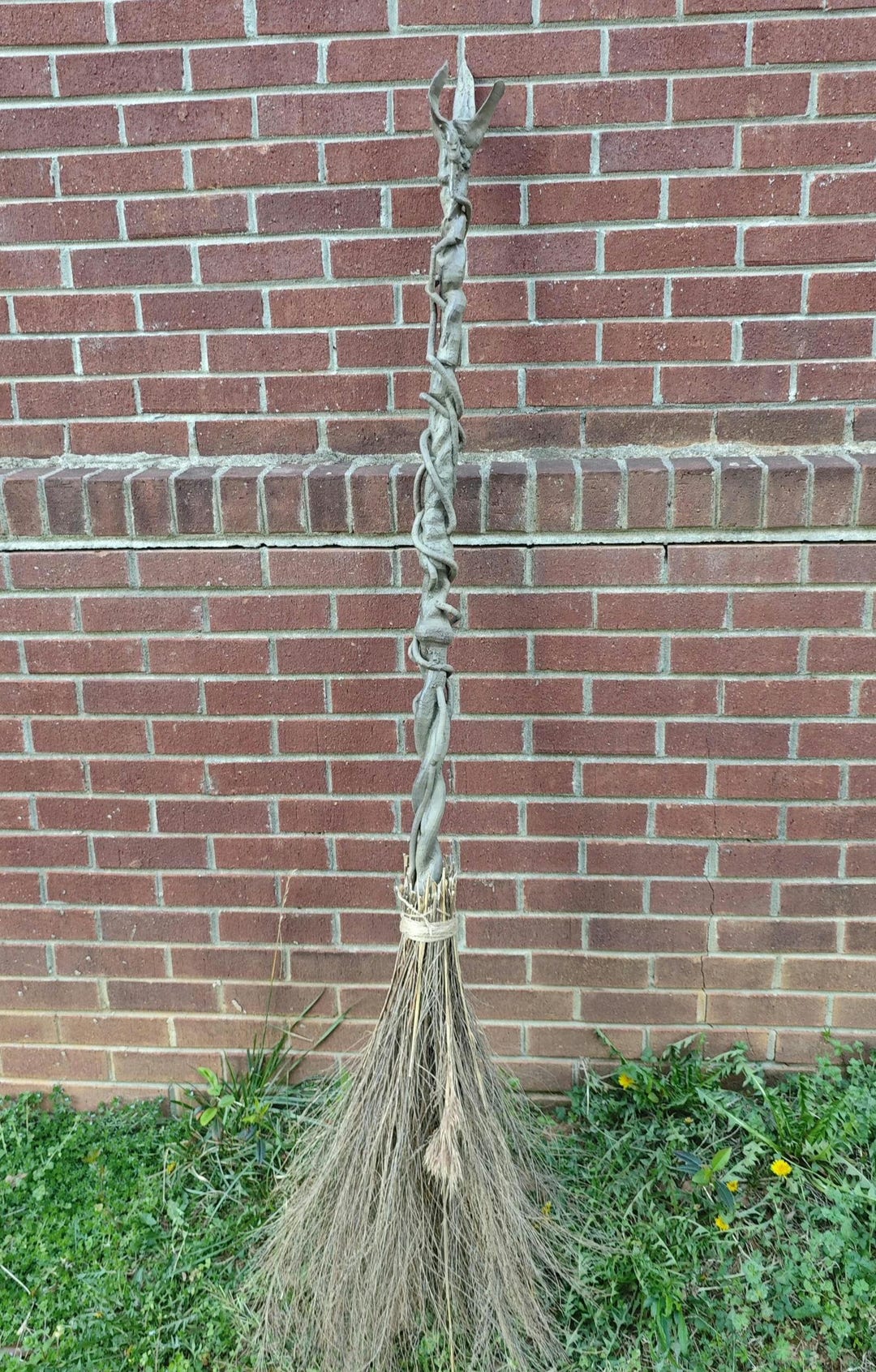 Elphaba's Broom (3d Printed Parts Only), Witches Broom Inspired by the ...