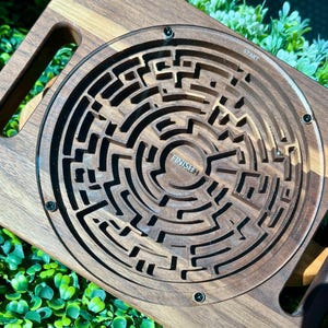 Handheld Wooden Maze Game – Labyrinth Puzzle for Kids and Adults - Etsy