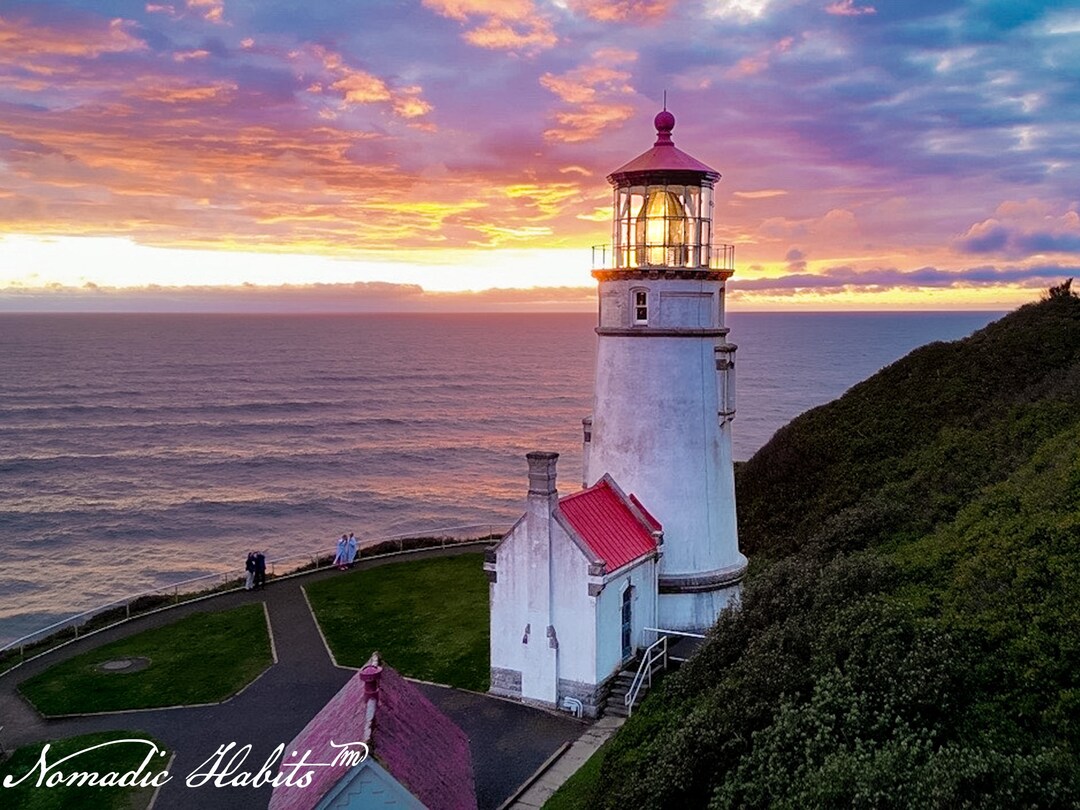 Heceta Head Lighthouse at Sunset - Etsy