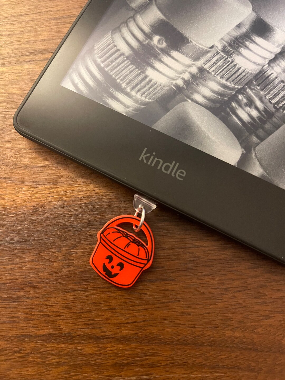 Orange Pumpkin Boo Bucket Kindle Dust Plug - Etsy