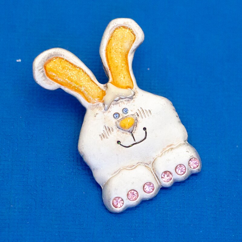 White Rabbit Brooch - Etsy
