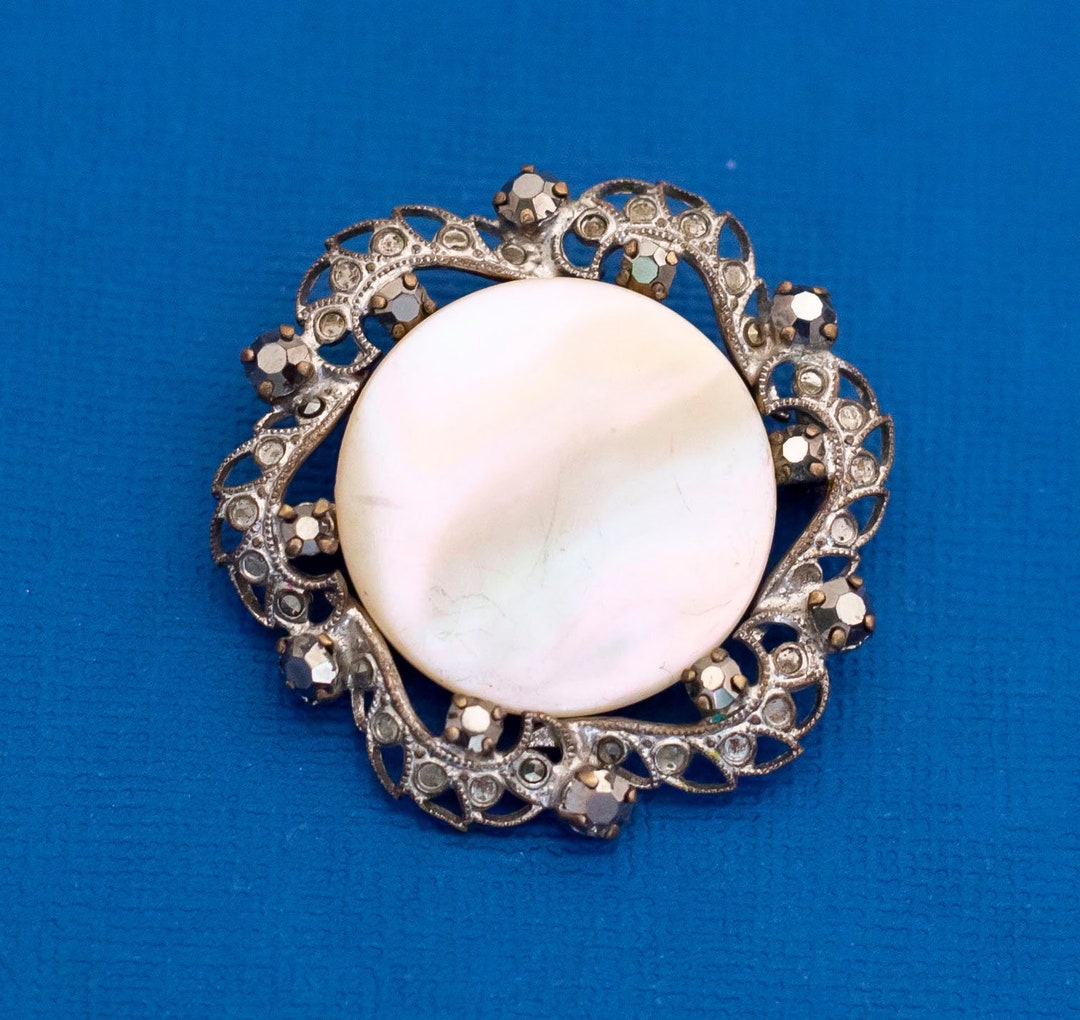 Mother of Pearl Brooch, Circle Brooch, Spiral Brooch, Abstract Broach ...
