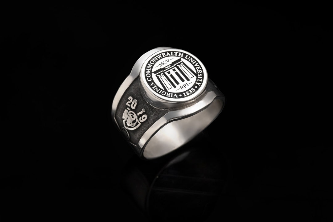 University Ring, Graduation Gift, Class Rings, Senior Class Ring ...