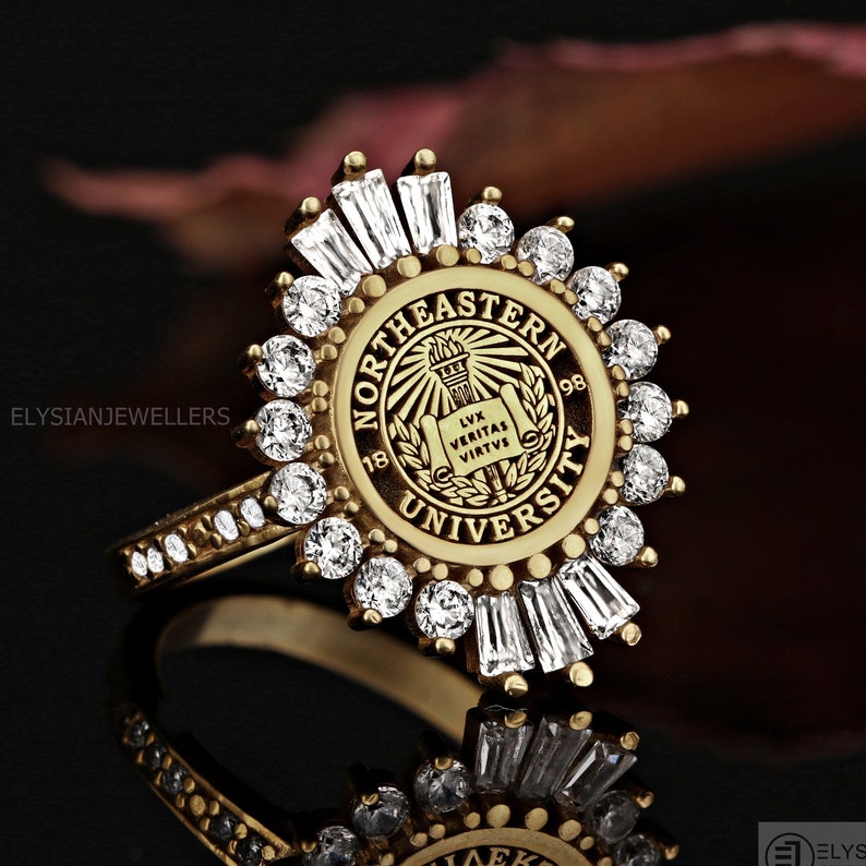 University Ring, Graduation Gift, Class Rings, Senior Class Ring ...