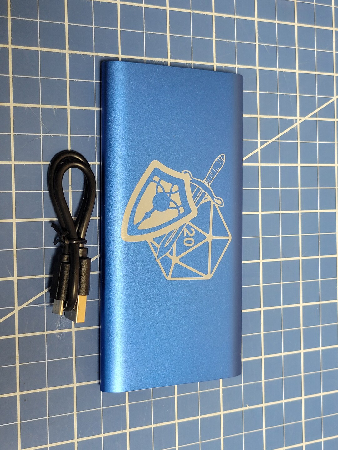 D&D Class Icons - 8000MAH Power Bank - Laser Engraved - D20 Themed ...