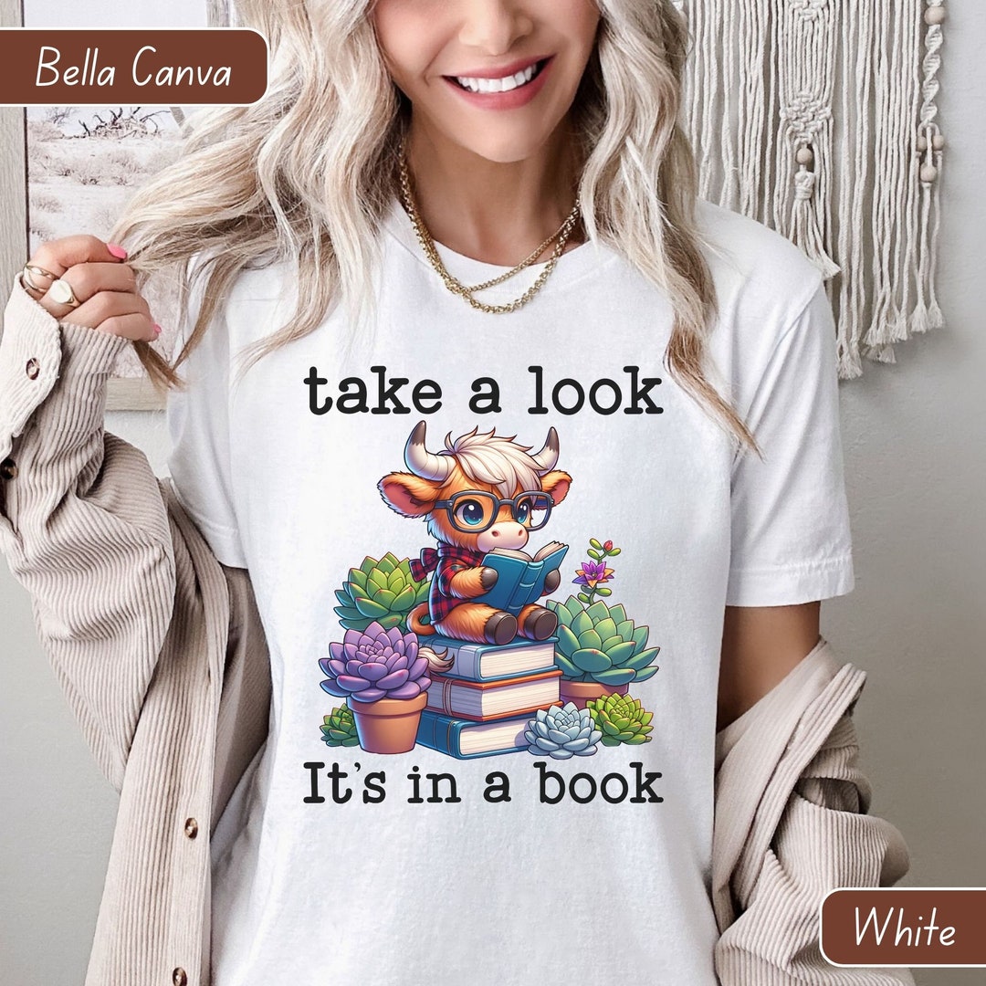Cute Highland Cow Reading Shirt, Teachers Read a Book Gift, Hipster Cow ...