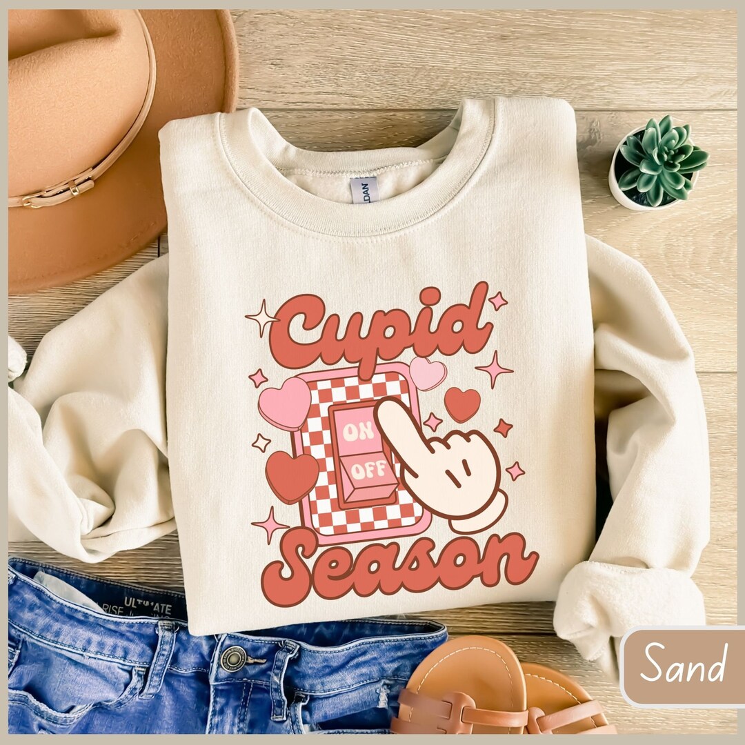 Retro Valentine's Day Sweatshirt, Groovy Valentines Cupid Sweater ...