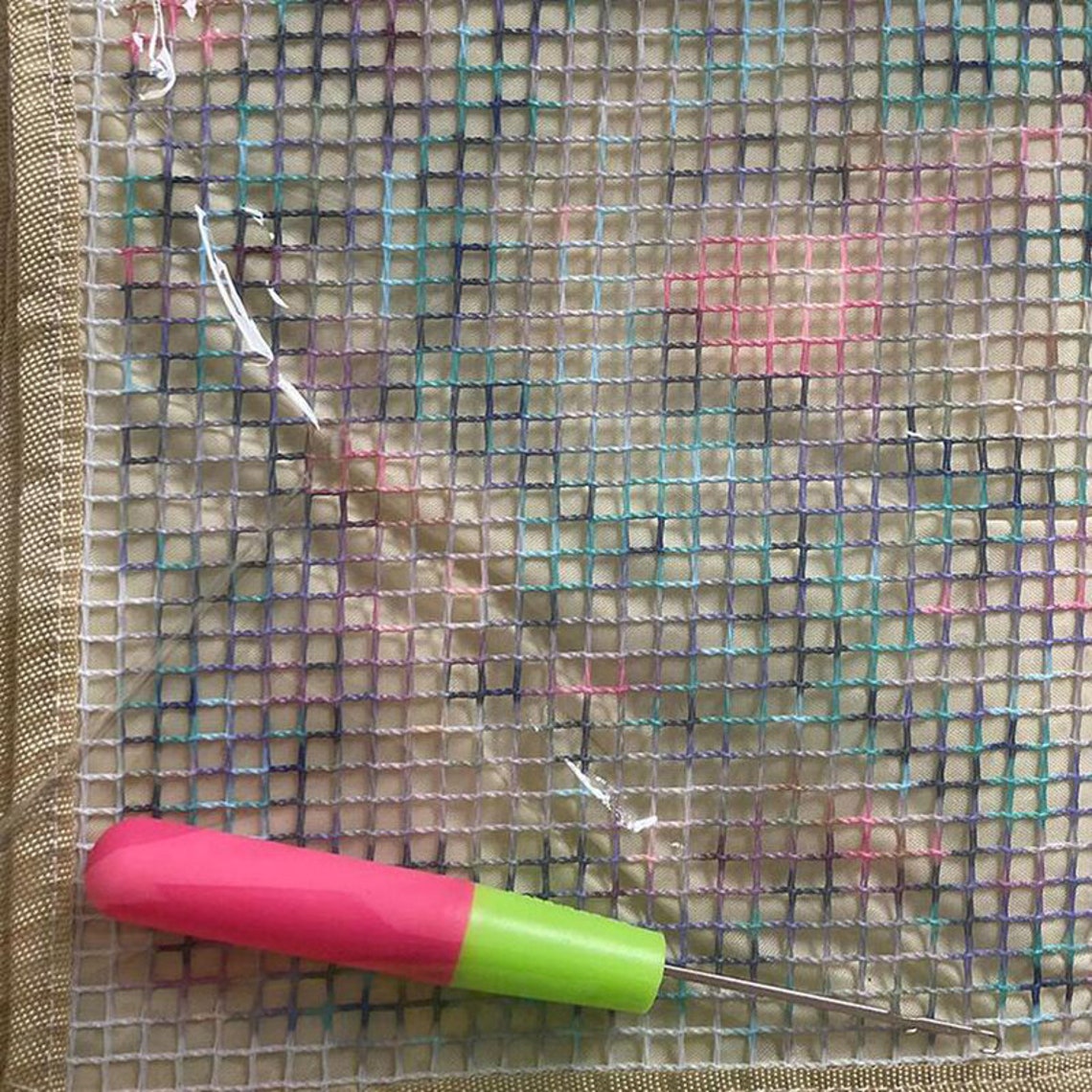 Latch Hook Cartoon Girl's Back View Hand-woven Carpet Home Decoration ...