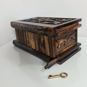Large Wooden Puzzle Box / Vintage Secret Lock Box, Hand Carved Jewlery ...