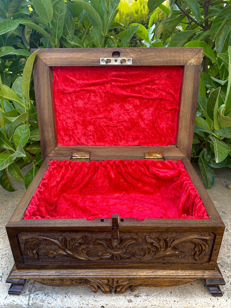 Personalized Wooden Chest Large Wood Box Large Treasure - Etsy