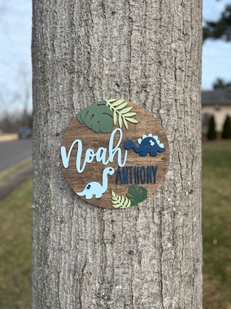 Kid's Dinosaur Name Sign - Etsy