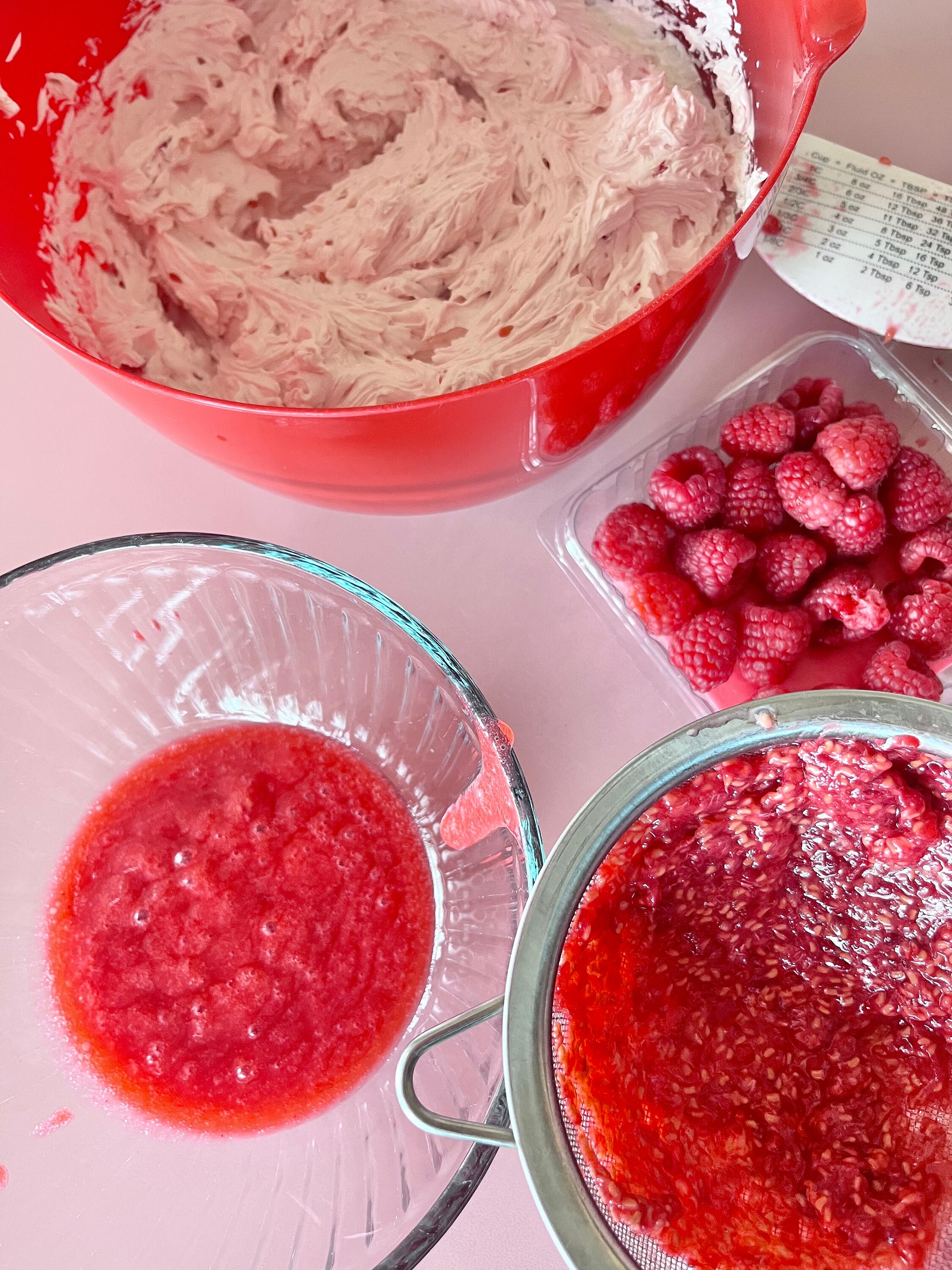 Rustic Raspberry Cake | White Almond Wedding Cake & Raspberry ...