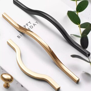 Modern Gold Long Pulls,furniture Handle,drawer Pulls,bedroom Handles ...