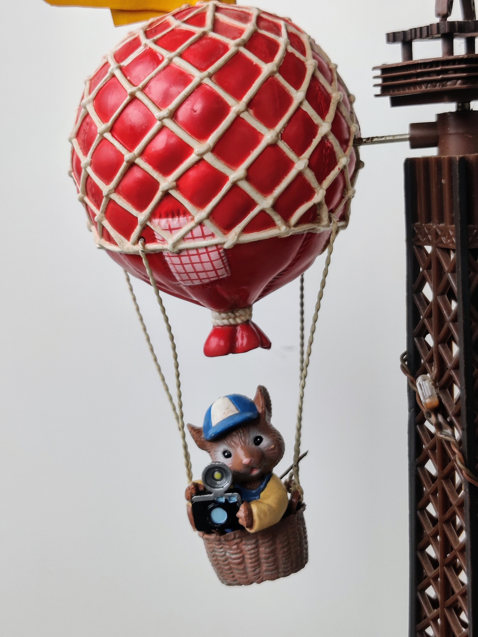 Enesco Music Box - I Love Paris - Musical - Vive La France - Montmarte ...