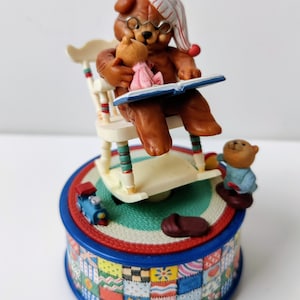 Enesco Lustre Fame Vintage Music Box Wind-up Musicbox Toyland Teddy ...