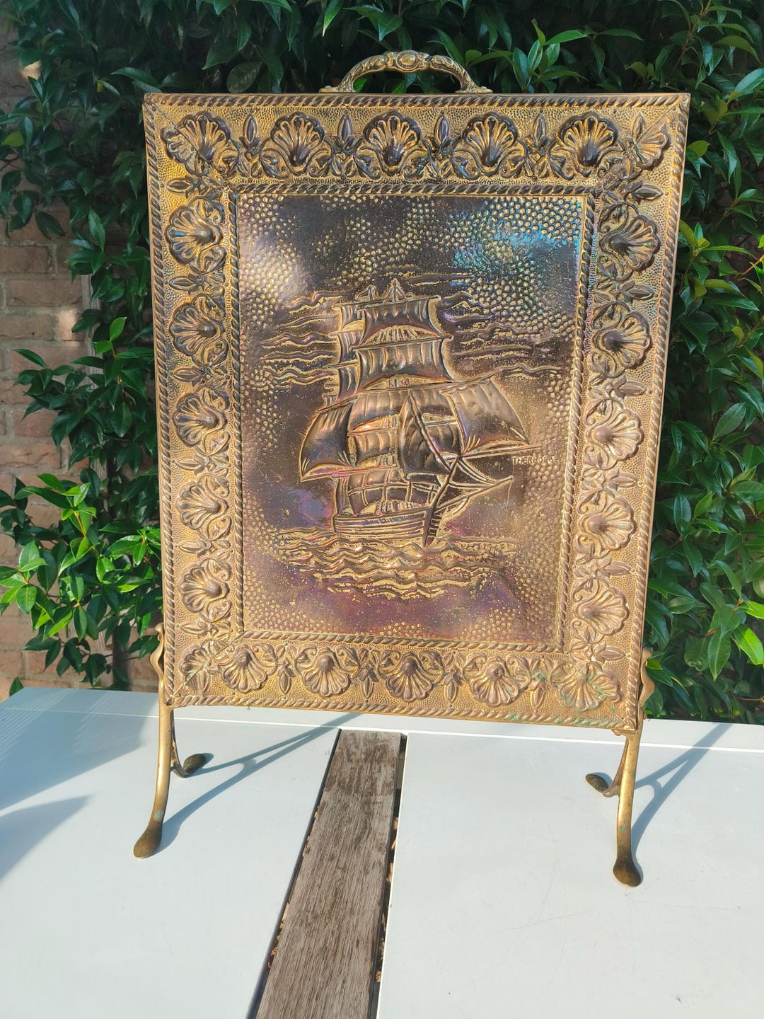 Antique Hammered Copper Fireplace Screen – Arts & Crafts Repoussé Tall ...