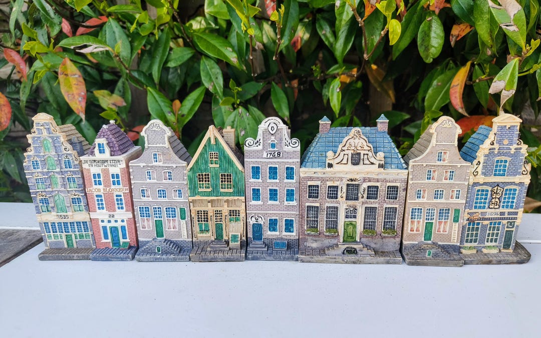 Miniature Amsterdam Canal Houses - Grachtenpanden Dutch - Doll Houses ...