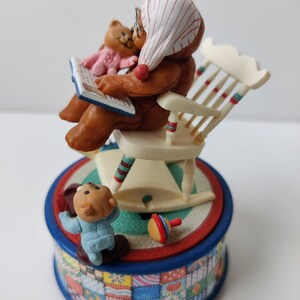 Enesco Lustre Fame Vintage Music Box Wind-up Musicbox Toyland Teddy ...