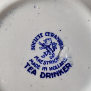 Société Céramique - Antique Plate - the Tea Drinker - Royal Sphinx ...