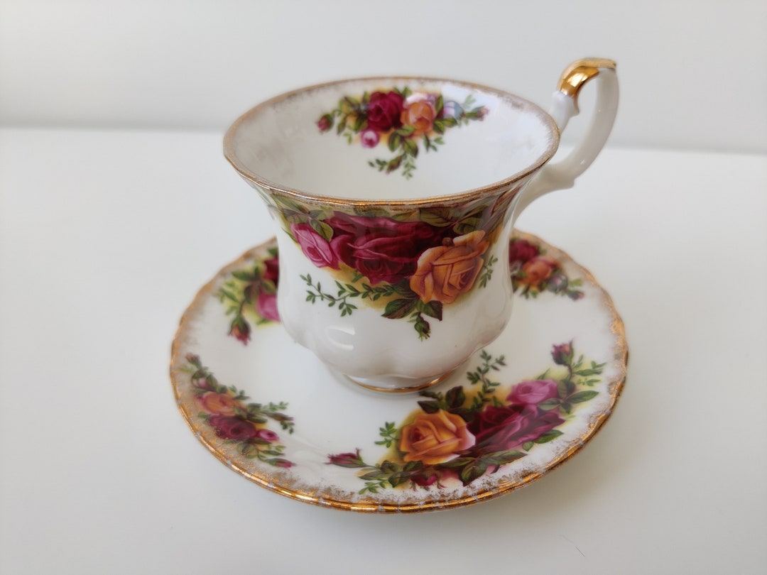 Royal Albert - Old Country Roses - Cup and Saucer - Bone China England ...