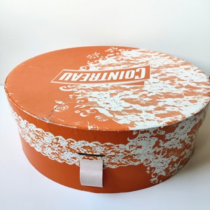 Cointreau Collector Item - Dita Von Teese Coffret - Be Cointreauversial ...