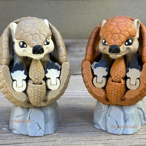 Articulated Armadillo 3D Printed Rock Stand Included - Etsy