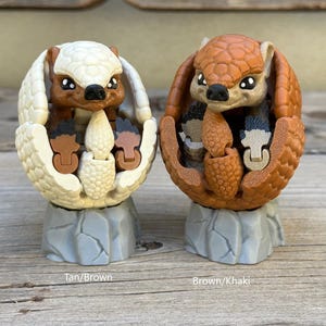Articulated Armadillo 3D Printed Rock Stand Included - Etsy