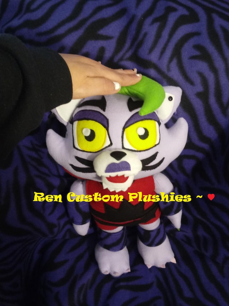 Custom Hand Made Anime Manga Videogame Gamer Inspired Rox Roxy 4ft Tall ...