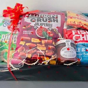 Savoury Snack Gift Hamper / Pub Snack Hamper Savoury Night in Hamper ...