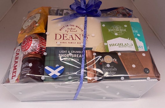 A Taste of Scotland Scottish Luxury Food Hamper. Traditional - Etsy UK