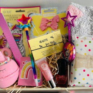 Girls Hamper | Young Girl Pamper Gift Hamper | Gift for Her | Girls ...