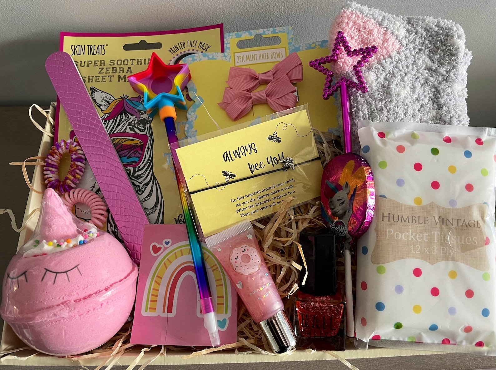 Girls Hamper | Young Girl Pamper Gift Hamper | Gift for Her | Girls ...