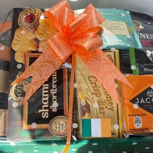 Irish Gift Hamper Ireland Snack Gift Gift Box From Ireland Ireland ...