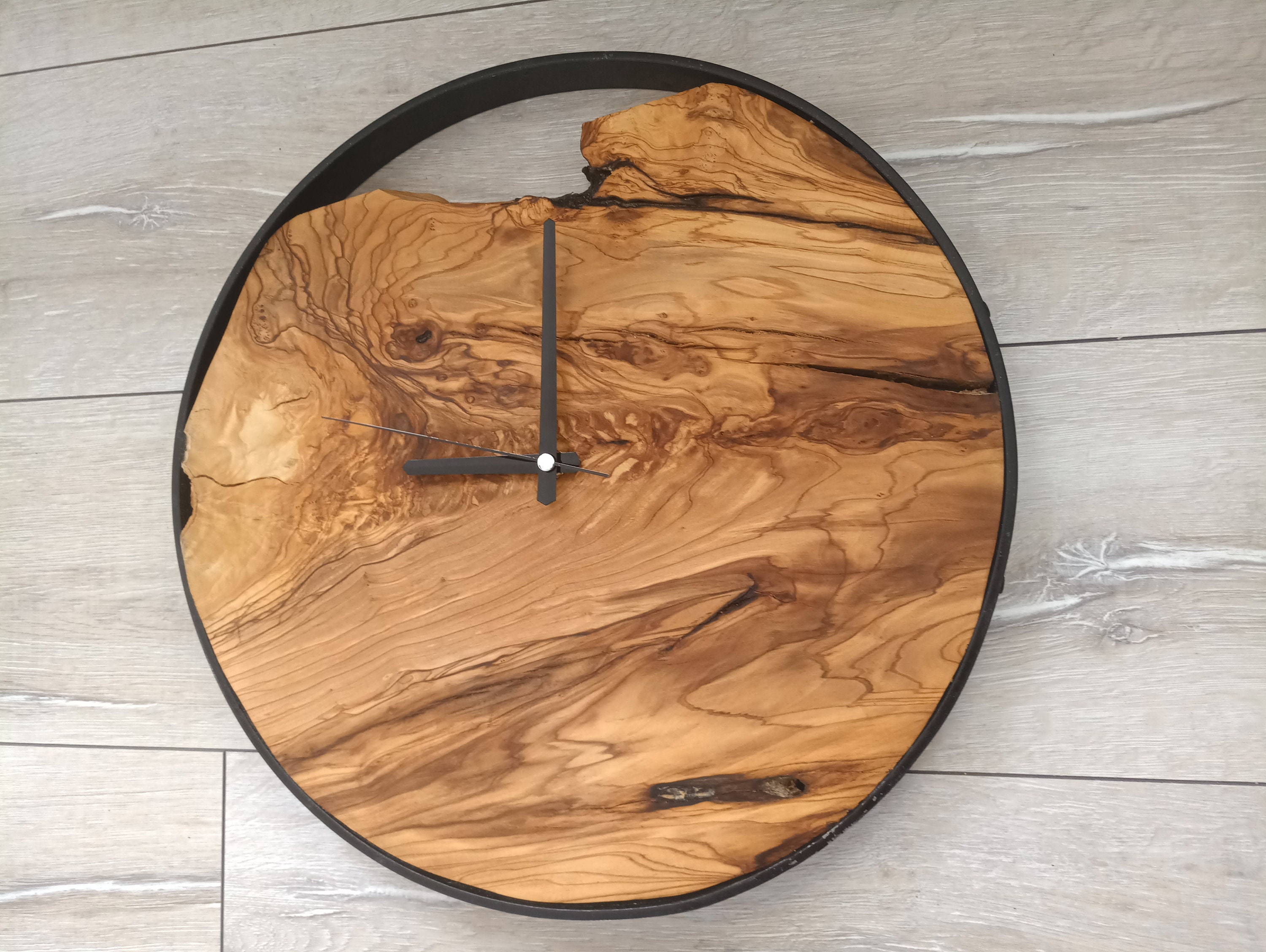 Farmhouse Clock Natural Wood Clock Wood Slice Art Wood Clock Unique ...