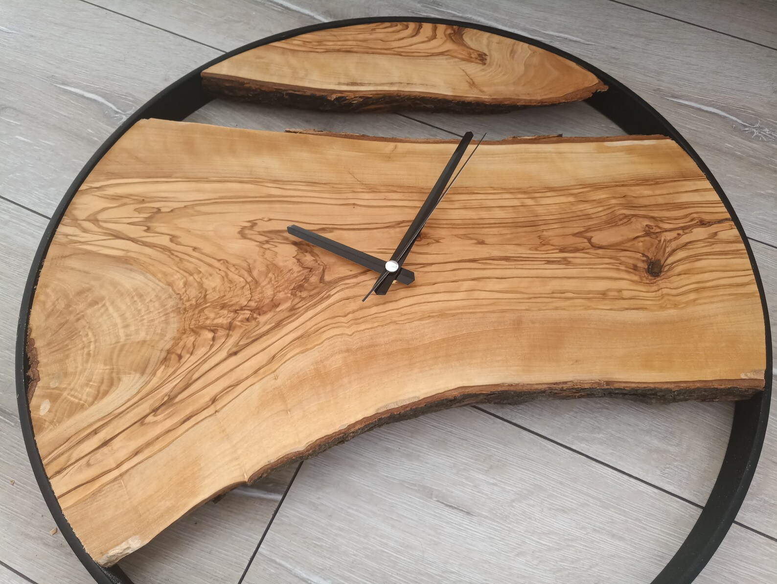 18", Made to Order, Live Edge Clock, Wood Clock, Rustic Wood Clock ...