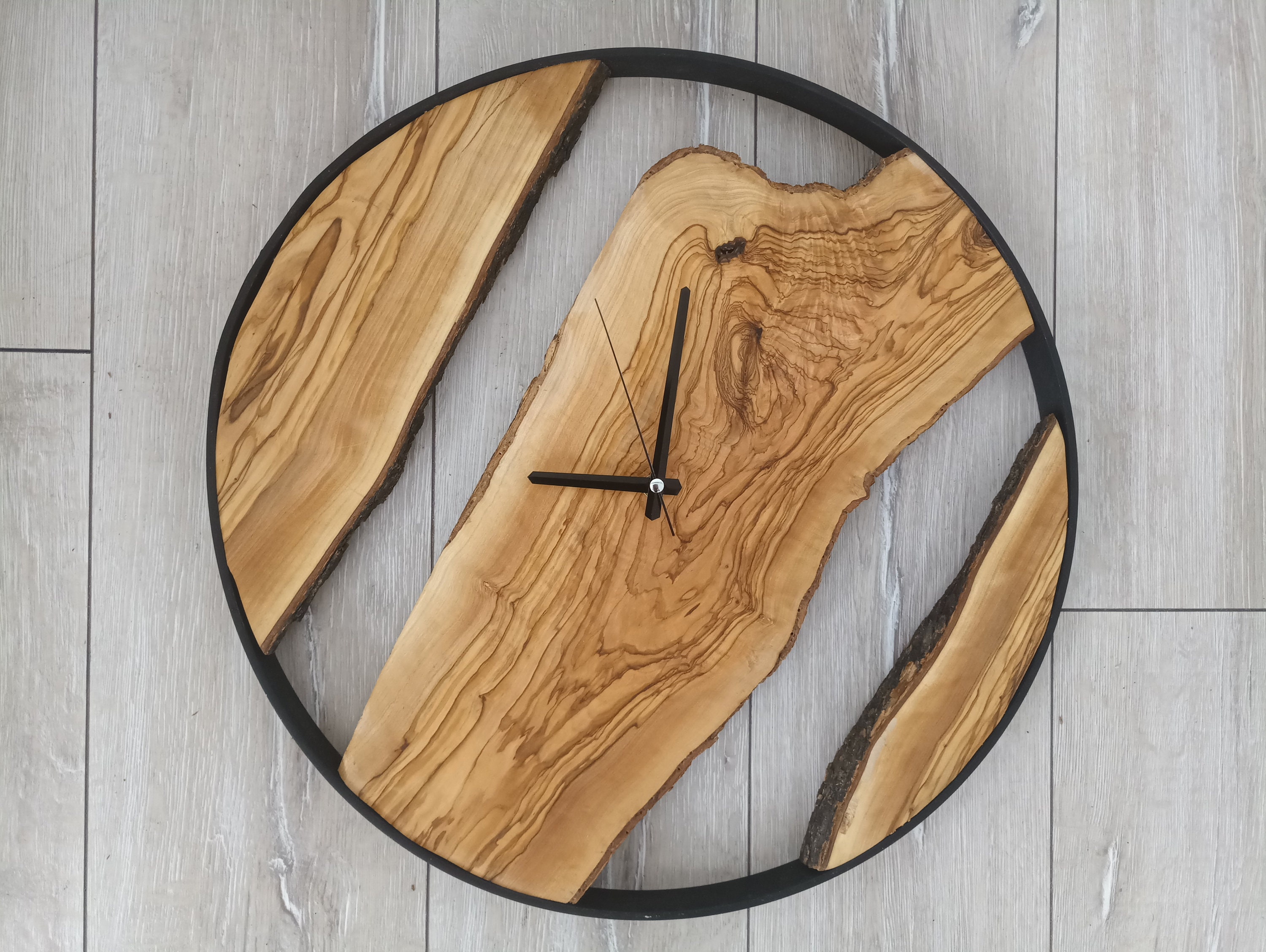 XXL Wall Clock, İron Frame Live Edge Clock, Wood Clock, 20 Inches ...