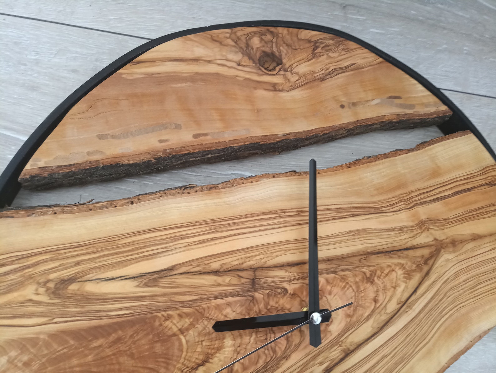 18, Made to Order, Live Edge Clock, Wood Clock, Rustic Wood Clock ...