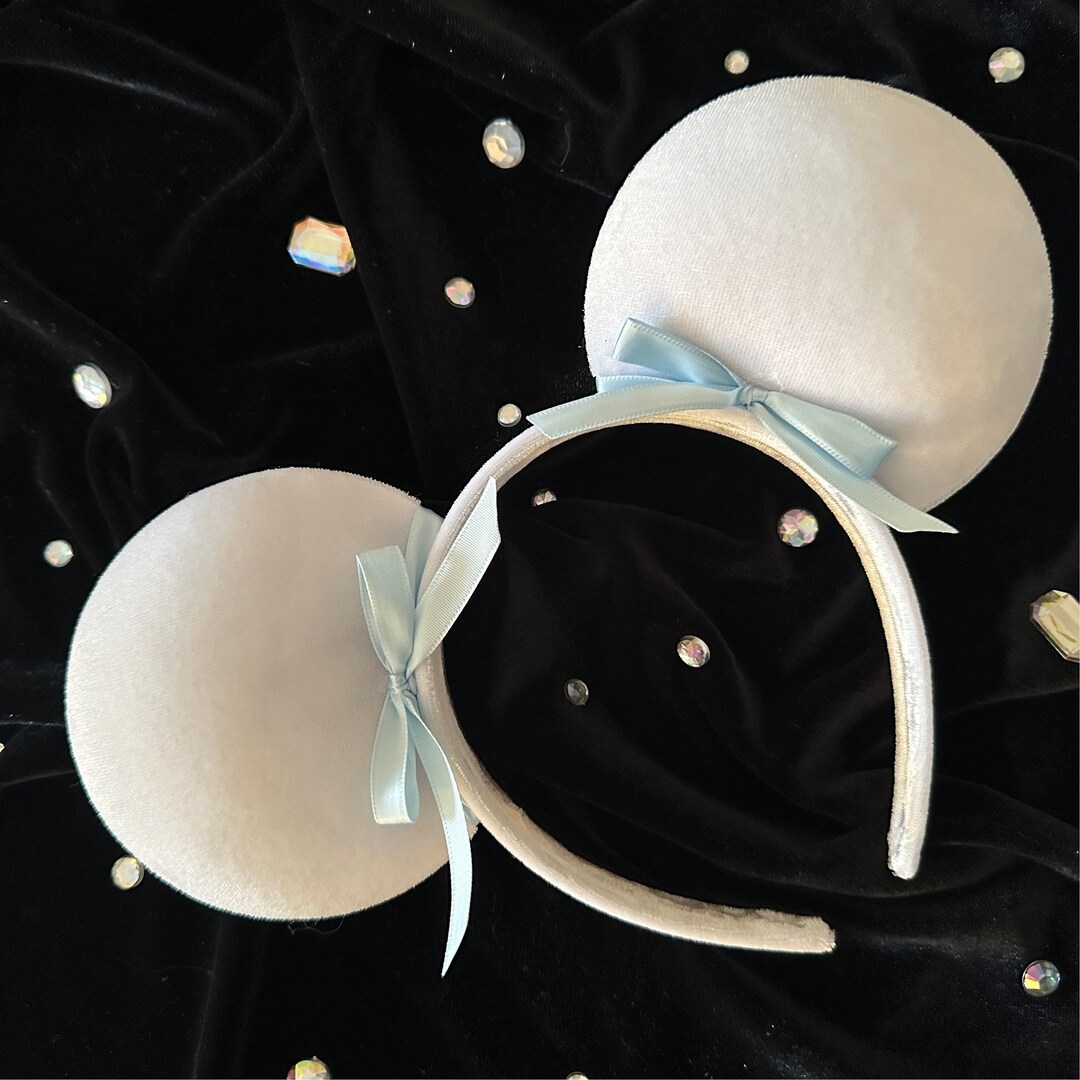 Something Blue Minnie Mouse Ears / Minnie Ears / Disney Ears / Velvet ...
