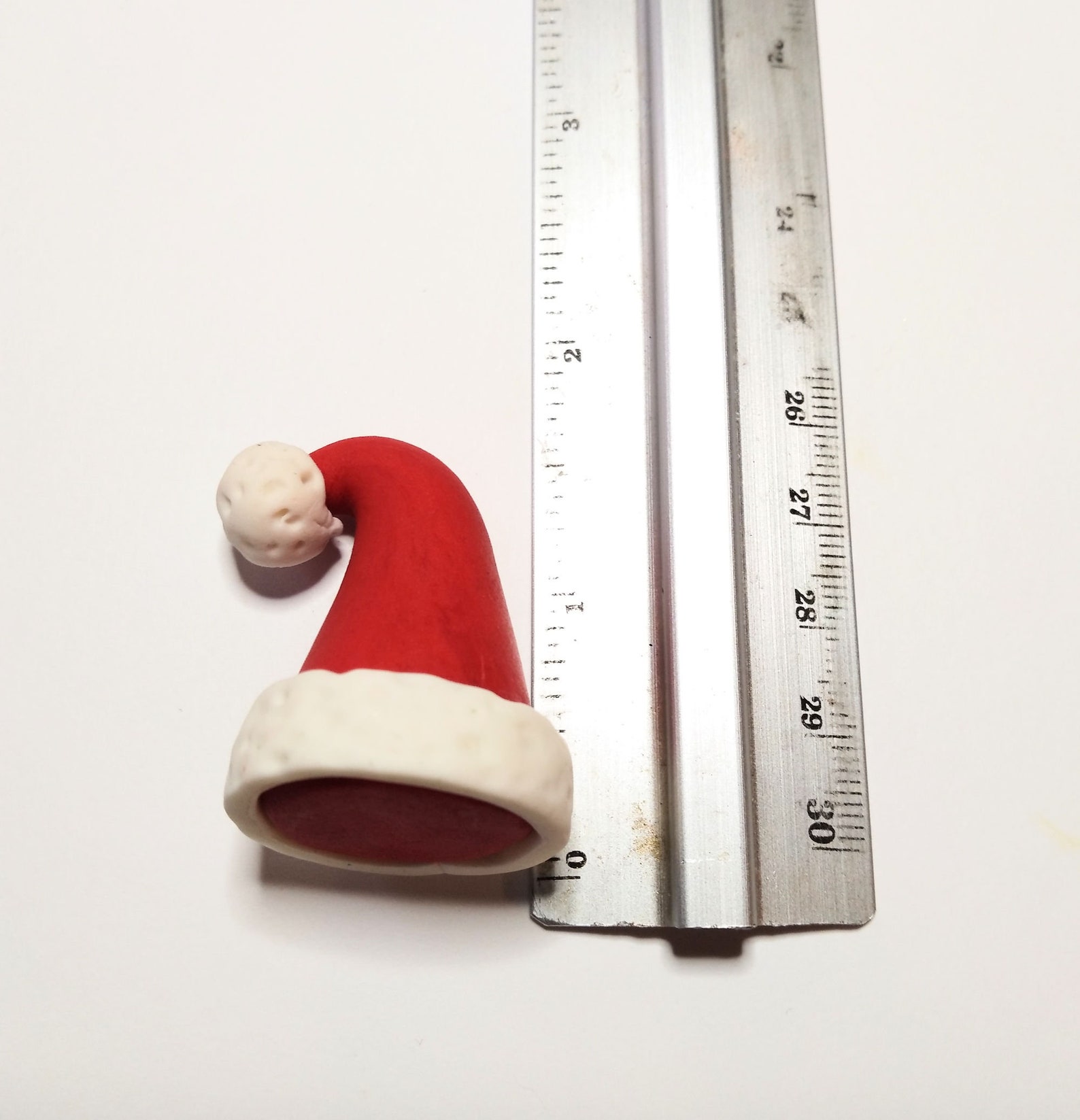 Fondant 3D Santa Hat Cupcake Toppers. Set of 6 or 12 - Etsy