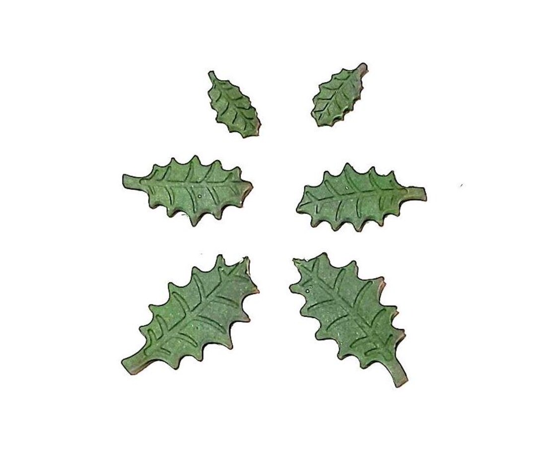 Fondant Holly Leaves Cake or Cupcake Toppers. Christmas, Winter Edible ...