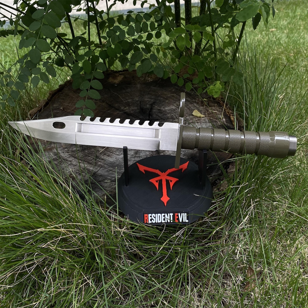 IRL Resident Evil 4 Leon M9 Knife Blunt Blade Metal M9 Knife Prop With ...