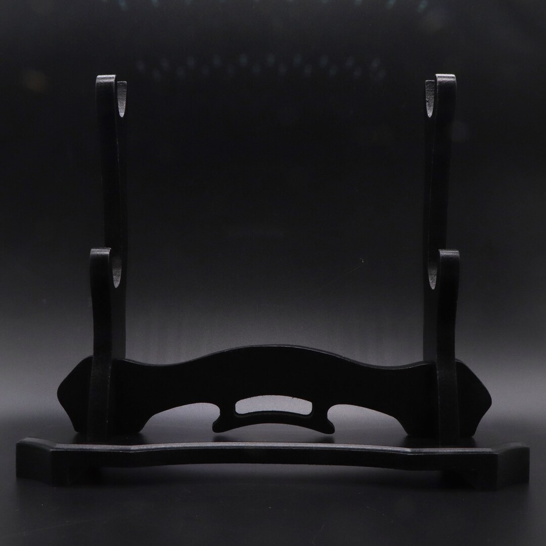 2-layer Wooden Stand Handmade Life-size Crafts Weapon Life Line ...