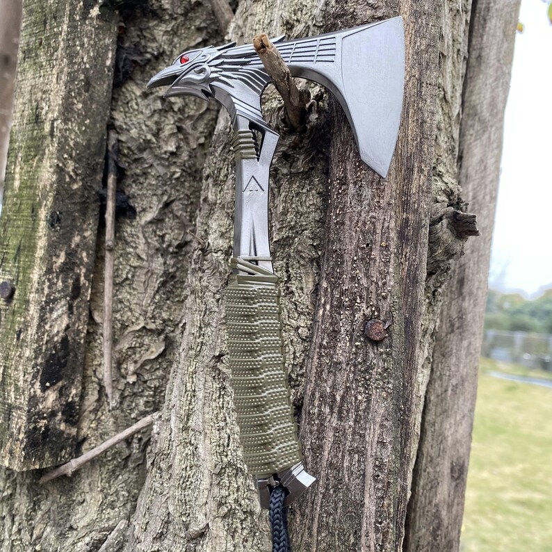 Apex Bloodhound Heirlooms Raven Bite 1 to 2 Scale Small Metal | Etsy UK