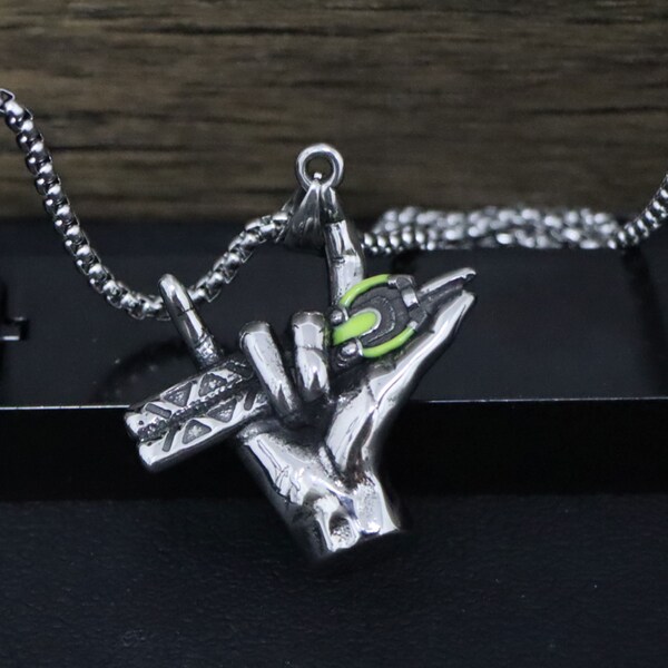 Apex Legends Necklace - Etsy