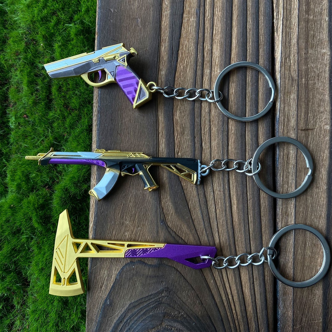 Keychain Game Weapon Purple Gold Frenzy Pistol Reaver Vandal AK Prime ...