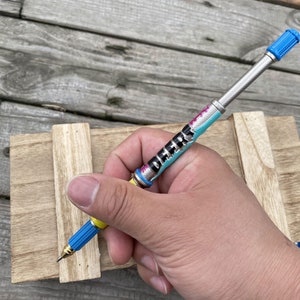 Apex Legends Lifeline Heirloom Pen Alloy Lifeline Shock Sticks Metal ...