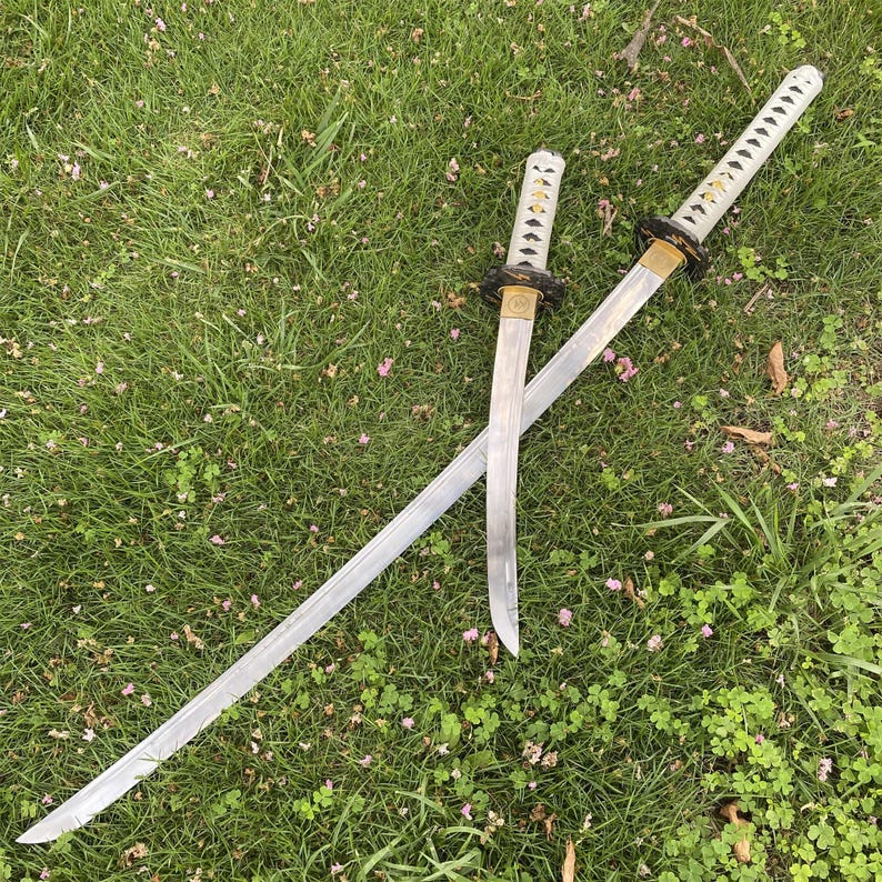 Handmade Ghost of Tsushima Katana High End Carbon Steel Game Katana ...