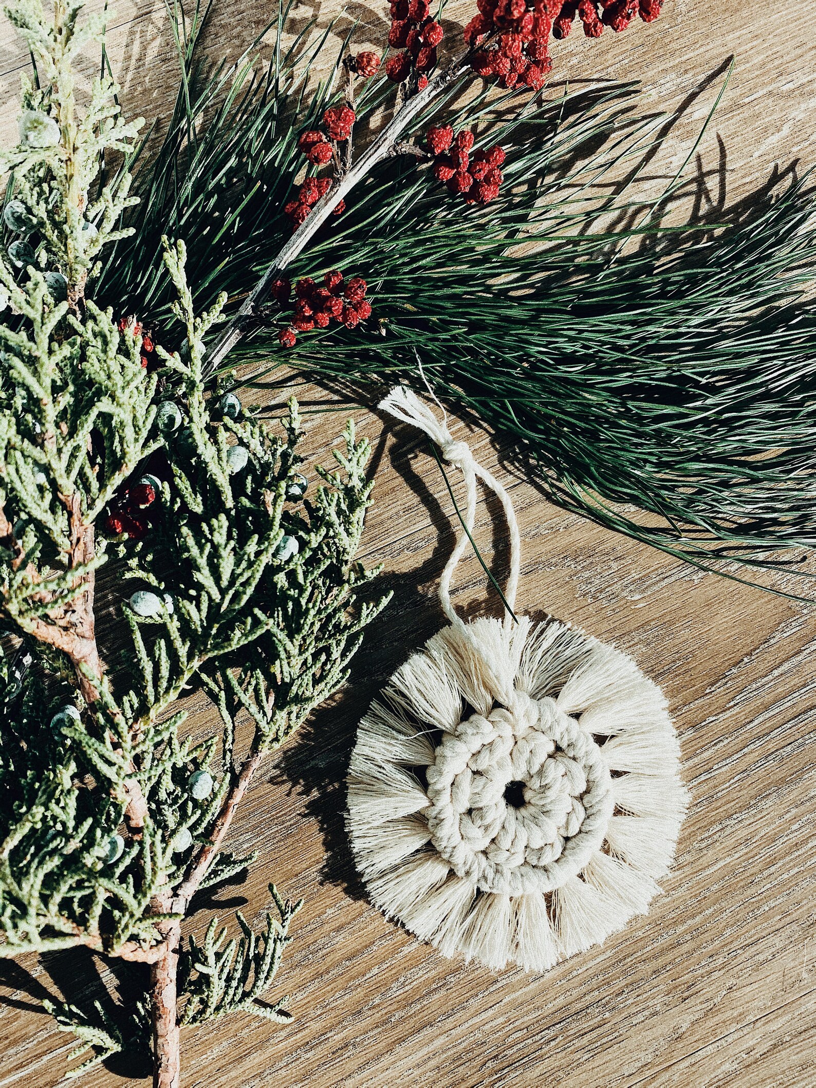 Round macrame sun-shaped home decoration wall hanging | Etsy